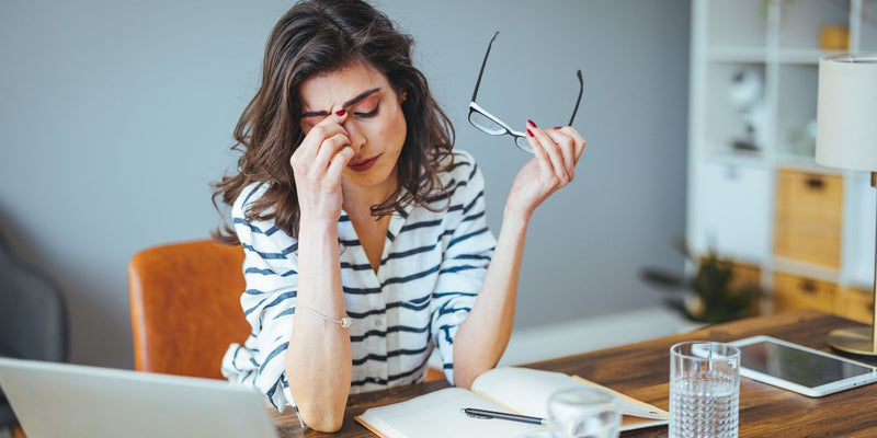 Stress in Women: Symptoms, Health Effects & 8 Relief Tips